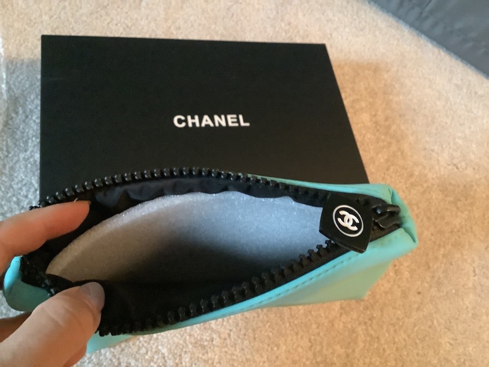 NIB Chanel Beauty Logo Tiffany Case Cosmetic Makeup Bag Pouch Clutch 💯 ...