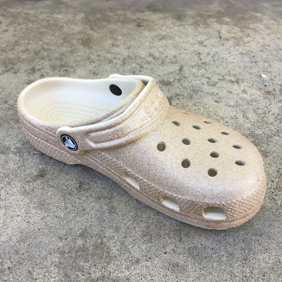 NWT Crocs Classic Glitter Clog Big Kids Size J2 Shoes Sandals Gold | eBay