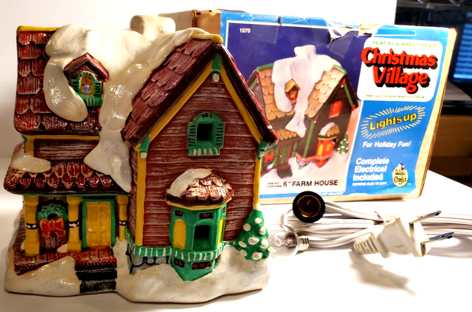 Wee Crafts Accents Unlimited Christmas Village Farm House Box & Light ...