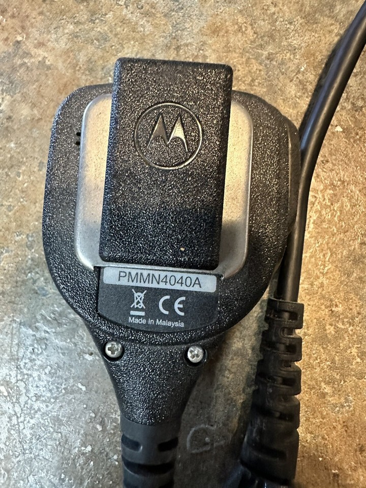 Motorola PMMN4040A Remote Speaker Microphone for 2-Way Radio for ...