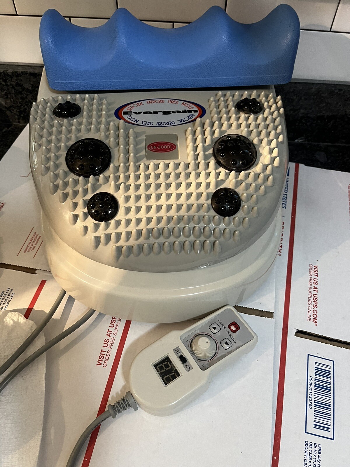 Evergain Aerobic Exerciser Stress Buster Chi Machine Massager w/ Heat ...