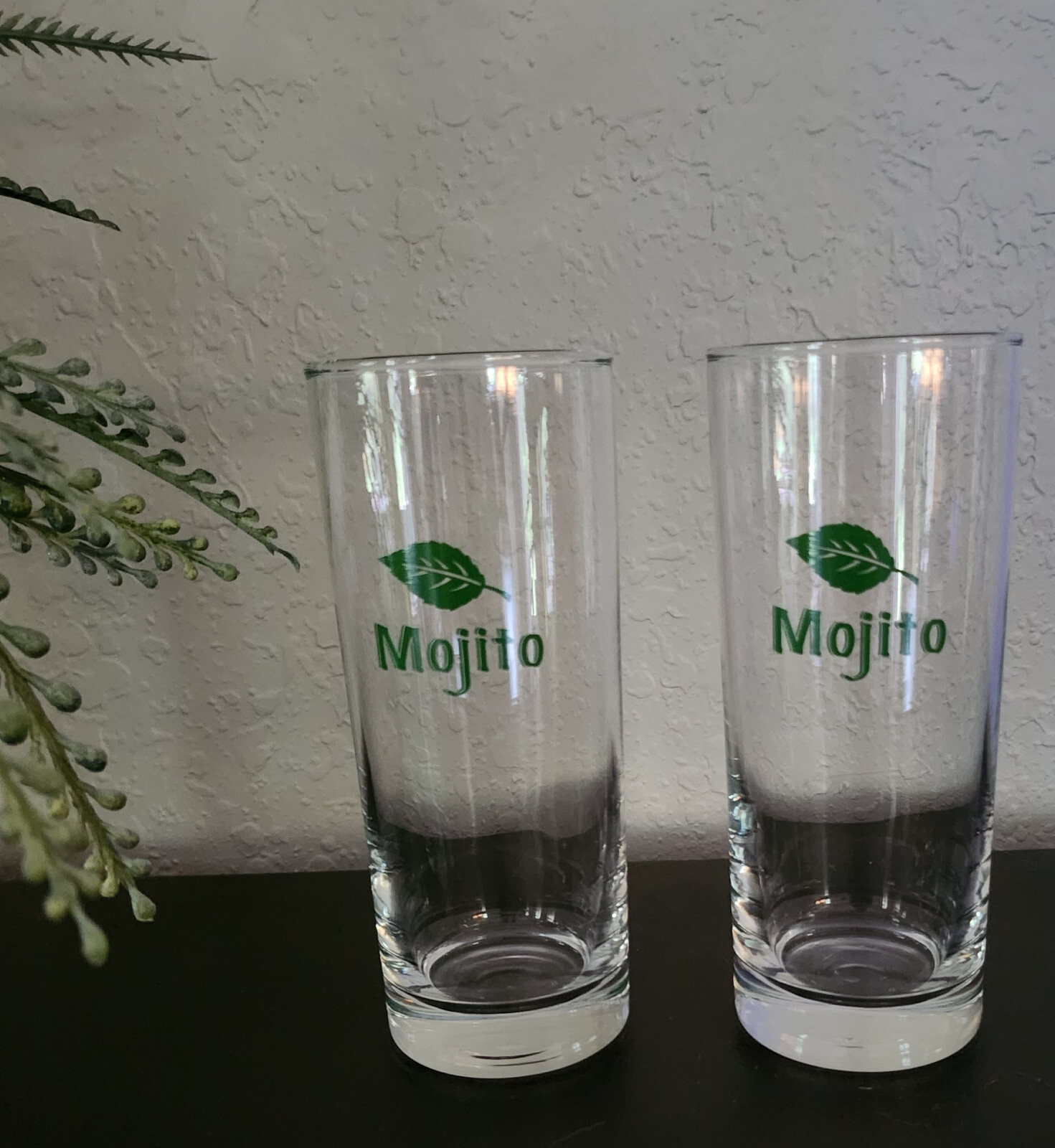 MOJITO Glasses Set of 2 Green Leaf Hold 10 oz 300mL EUC | eBay