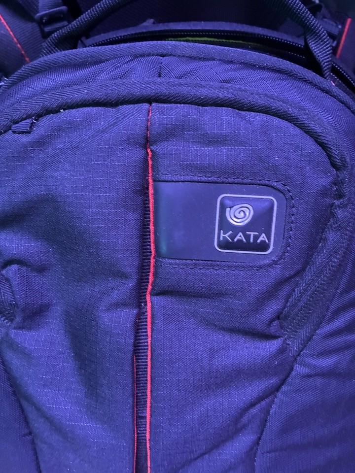 KATA Camera Bag Minibee - 110PL | eBay