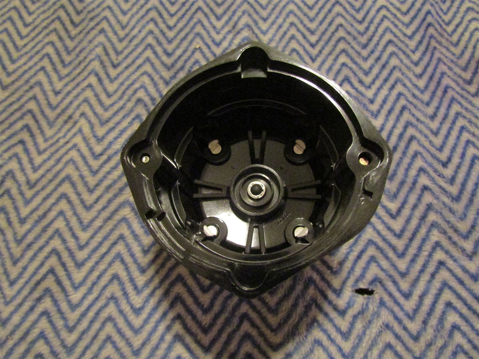 NEW 1963 -1970 CHEVROLET CHEVY II NOVA 4 CYLINDER DISTRIBUTOR CAP ...