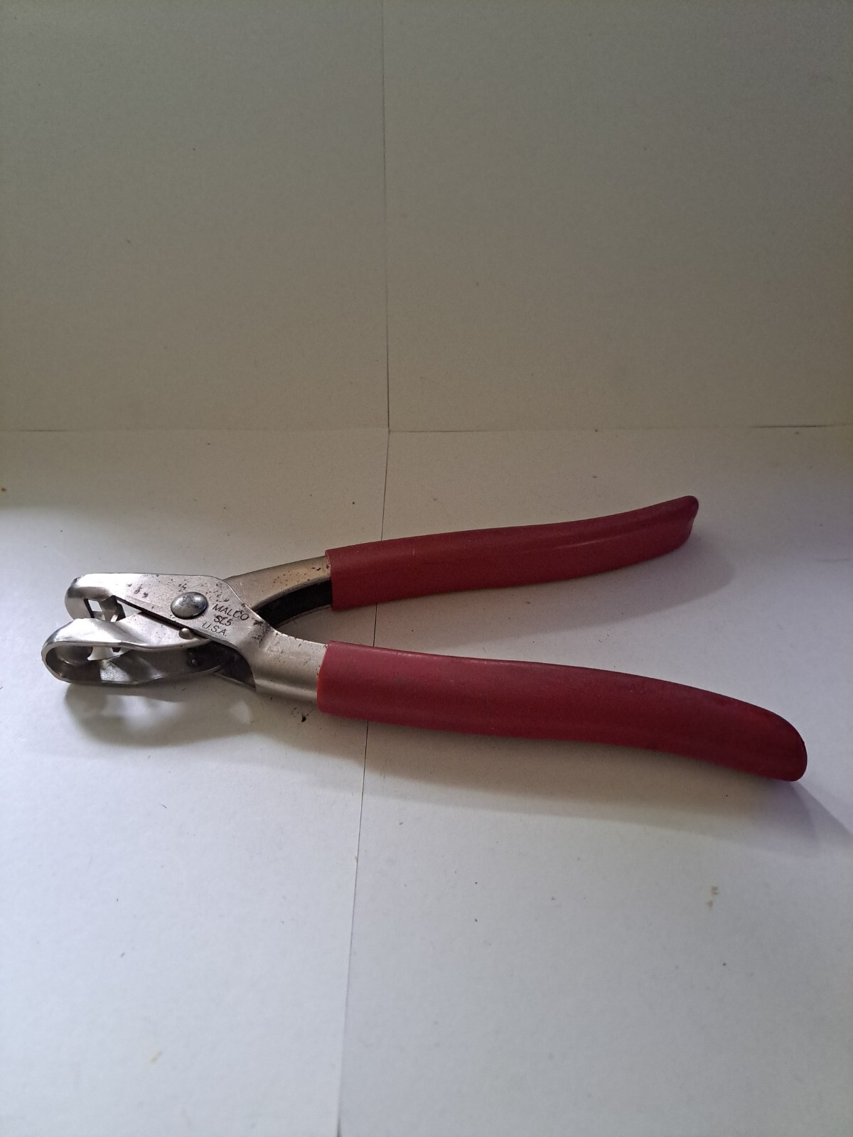 Malco SL-5 Snap Lock Punch for Vinyl & Aluminum Made in USA 9" Long-Red ...