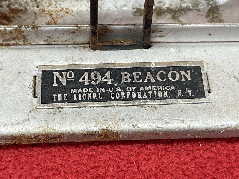 Lionel-Gilbert-Ho-Revell & Atlas Train Set Lot Engine- Towers-Building ...