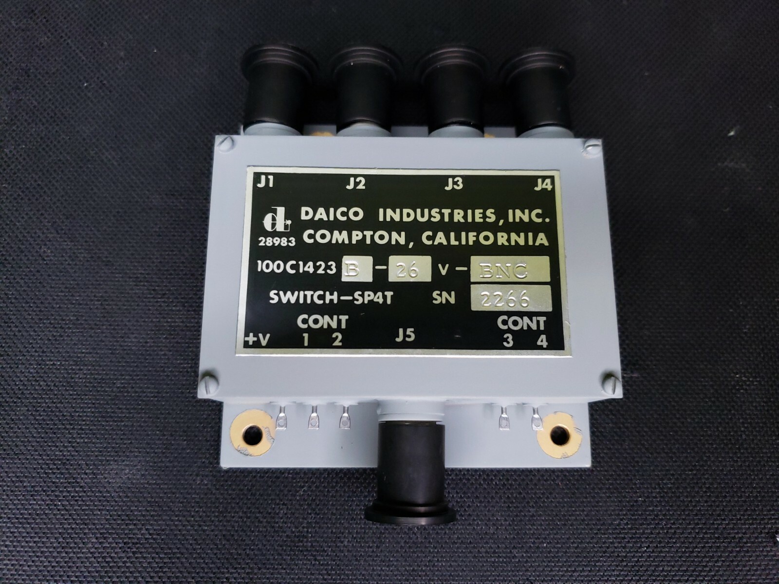 Daico 4-Way DC to 1GHz BNC Switch 26VDC Relay 100C1423B-26V-BNC - New ...