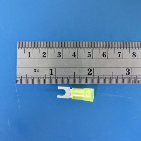 PANDUIT PNF10-8SLF-L Qty of 50 per Lot Yellow 8 Stud Spade Terminal ...