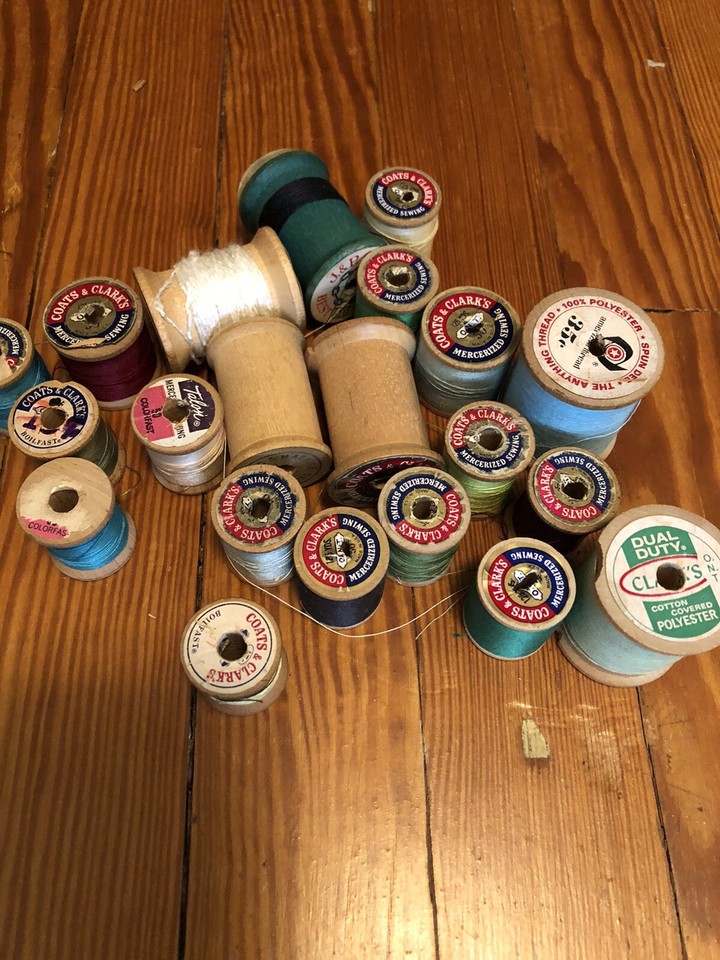 Lot Of 20 Vintage Wooden Sewing Thread Spools, Coats And Clark’s ...