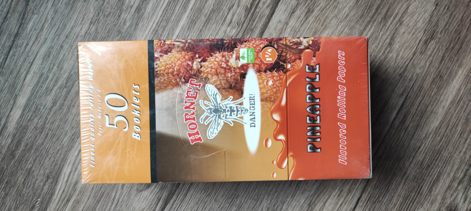 5x HORNET FLAVOURED PAPERS SLIM ROLLING RIZLA PAPER | eBay