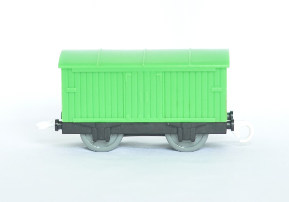 EUC Thomas & Friends Trackmaster Railway GREEN BOX CAR 2006 Cargo Train ...