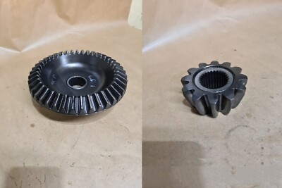 John Deere Final Drive Gear Set - LVU30599 - Compatible with M138279 ...