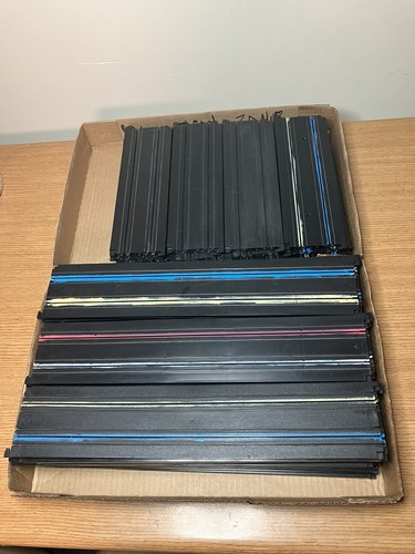 HUGE 140 Pcs Vintage Aurora AFX Slot Car Track Lot with controllers ...