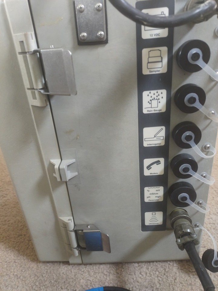 ISCO 4210 Ulttasonic Flow Meter , Isco Power Pack & Isco Ultrasinic ...