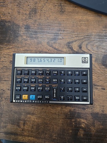 HP 12C - Hewlett Packard Financial Calculator Working Fresh Batteries ...