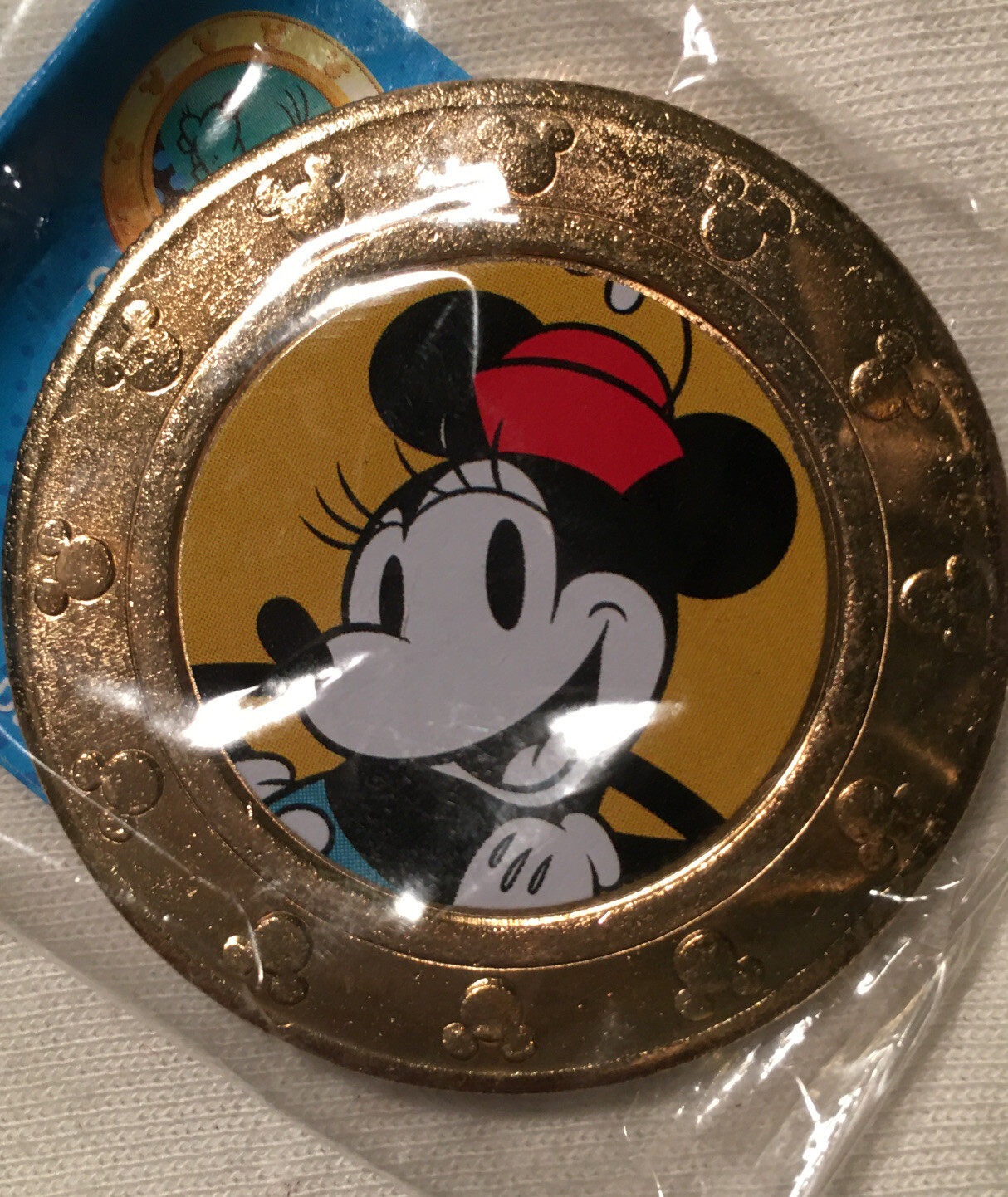 Mickey Mouse Wonder Mate Coin Yellow Minnie SEALED! | eBay