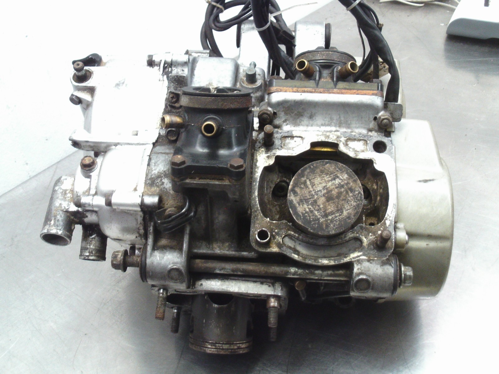 1988-1991 Suzuki RGV250 RGV 250 VJ21 Engine No heads | eBay UK