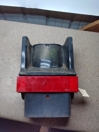 85 Honda GL1200 GL Goldwing Rear Back Fender Front Piece Reflector Mud ...