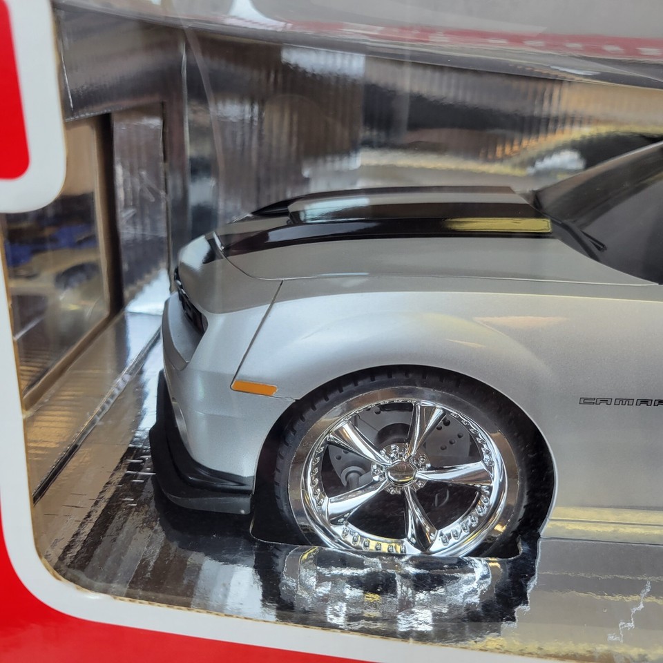 XQ 2011 SILVER Remote Control CHEVROLET CAMARO w/LED Lighting | eBay