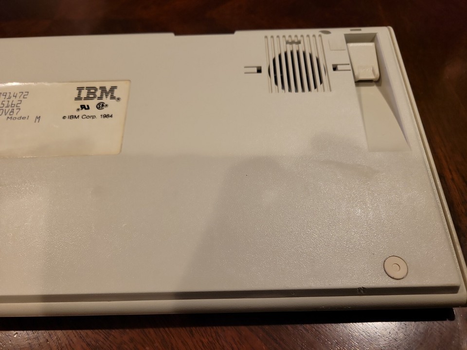 IBM Model M SSK Space Saver Compact PS/2 Keyboard NOV 17, 1987 1391472 ...