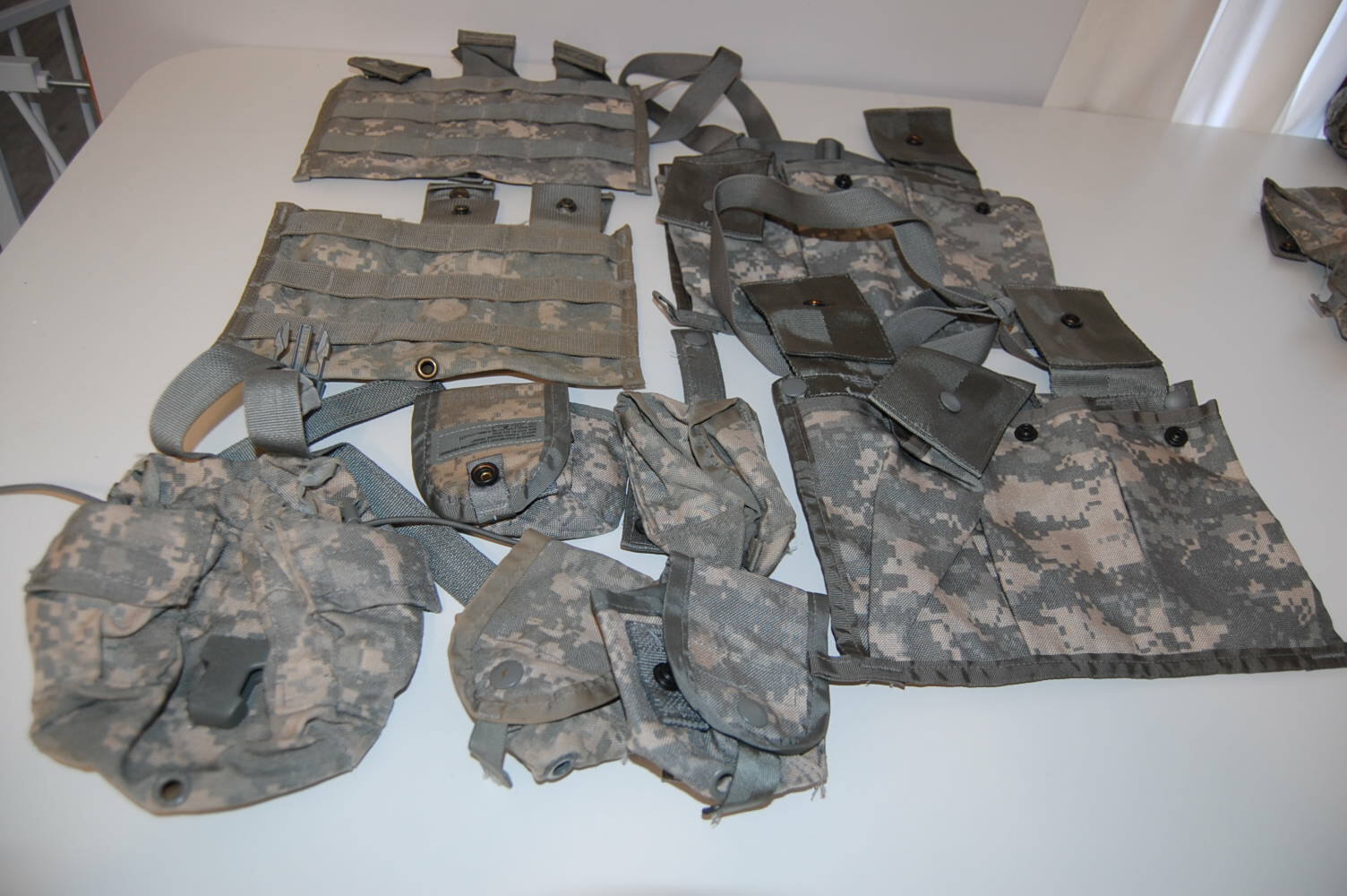 USGI DIGITAL ACU 9 PIECE POUCH SET FOR TACTICAL LBV GREAT FOR GEAR ...