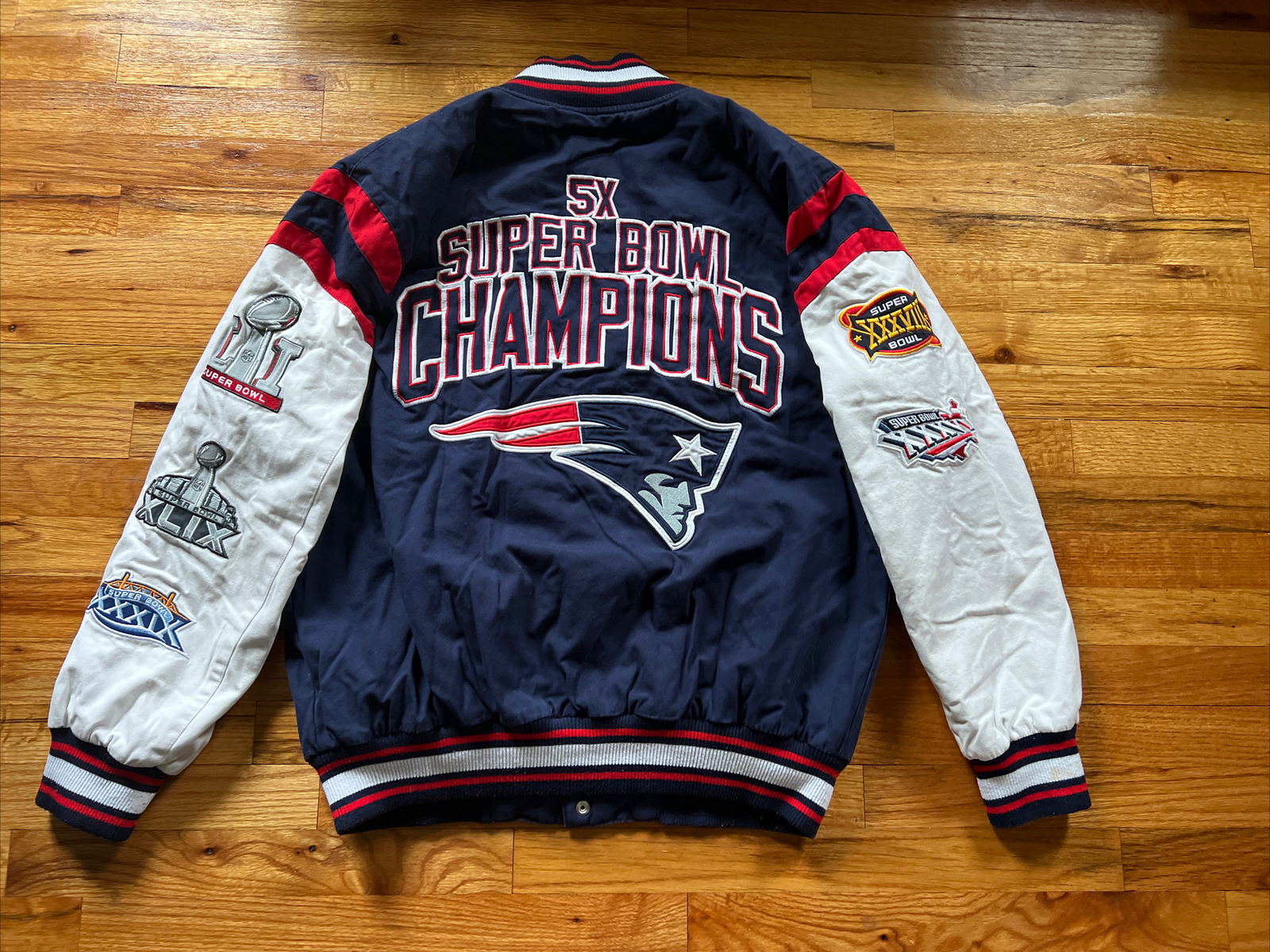NEW ENGLAND PATRIOTS 5 TIME SUPER BOWL CHAMPIONS NFL Jacket XL | eBay