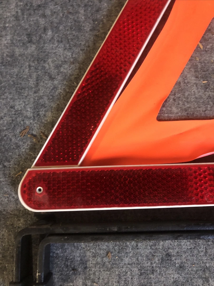 Orange Triangle Warning Light Mercedes Sprinter | Shelly Lighting