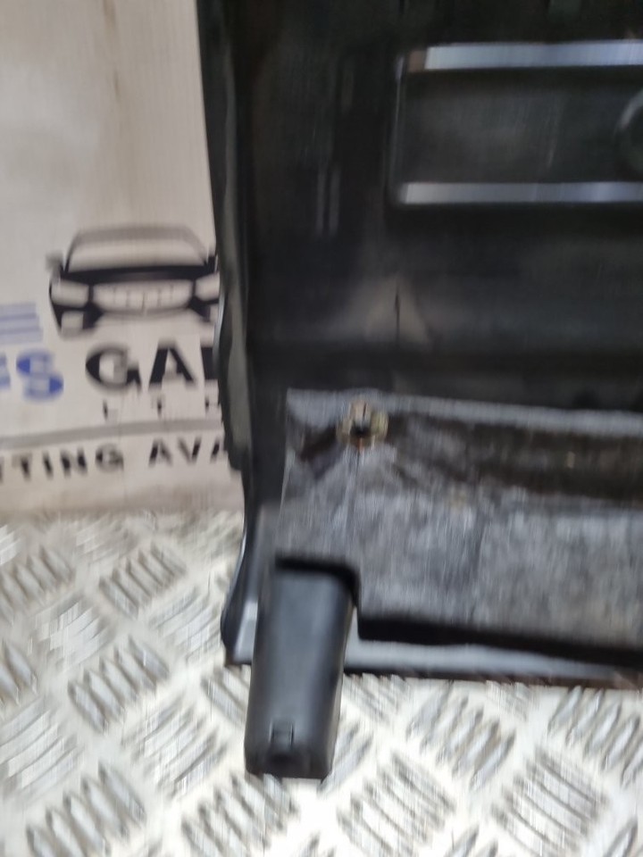 Land Rover Discovery Sport L550 2019-2021 Engine Top Cover | eBay