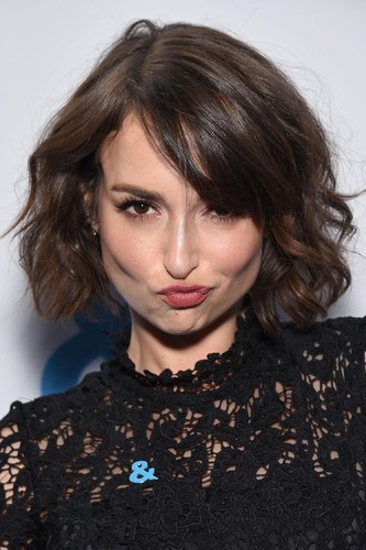 Milana Vayntrub 4 x 6 inch Celebrity Print Collectible Photo 100893 | eBay