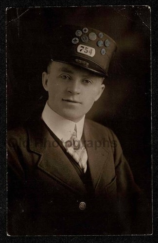 HANDSOME TRAIN/BUS CONDUCTOR SUIT HAT #754 w/BUTTONS OLD/VINTAGE PHOTO ...
