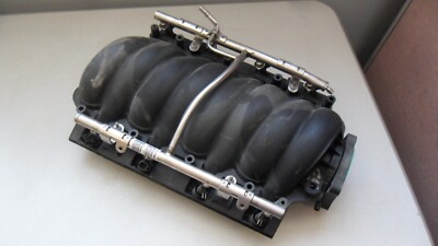 Chevy LS2 Intake Manifold Fuel Rail Bent Inlet Injector Damaged ...