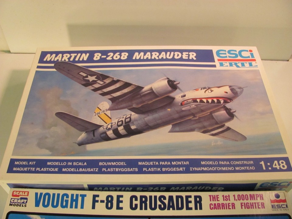 lot of 2 ESCI SCALE CRAFT MODELS 1:48 - Vought F-8E Crusader, Martin B ...