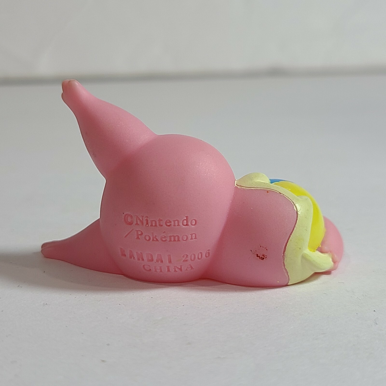 2006 Pokemon Finger Puppet Skitty with Ball Figure Catch em All ...