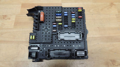 Volvo S80 XC70 II XC90 Steuergerät Sicherungkaste 30786646 | eBay