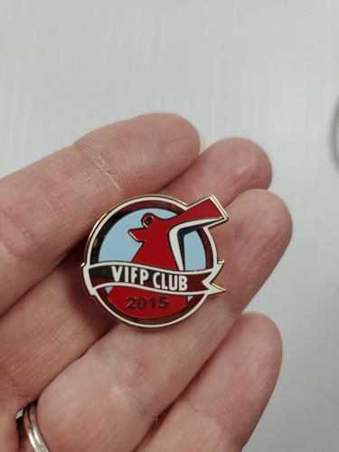 VIFP CLUB - PIN PINBACK | eBay