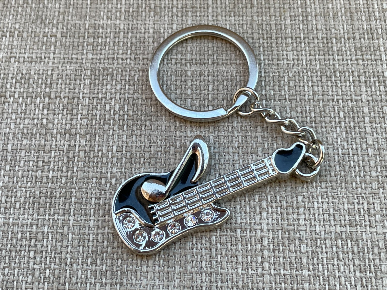 Guitar Key chain Silver/Black Tone Fashion Jewelry Keys Holder Crystals ...