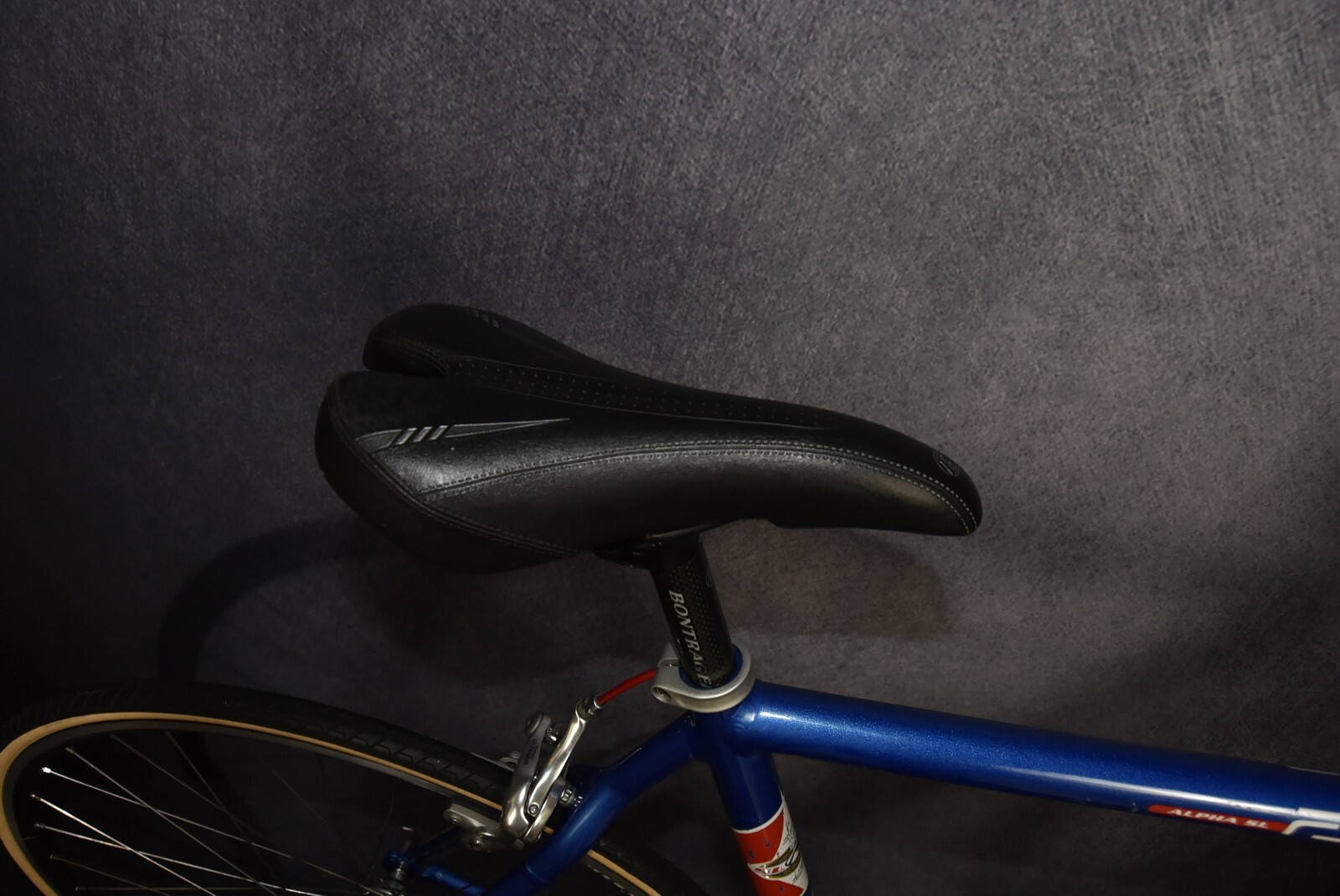 TREK 2500 RACE ROAD BIKE LARGE SIZE, 55 CM, 18 SPEED, ALUM, CARBON FORK ...