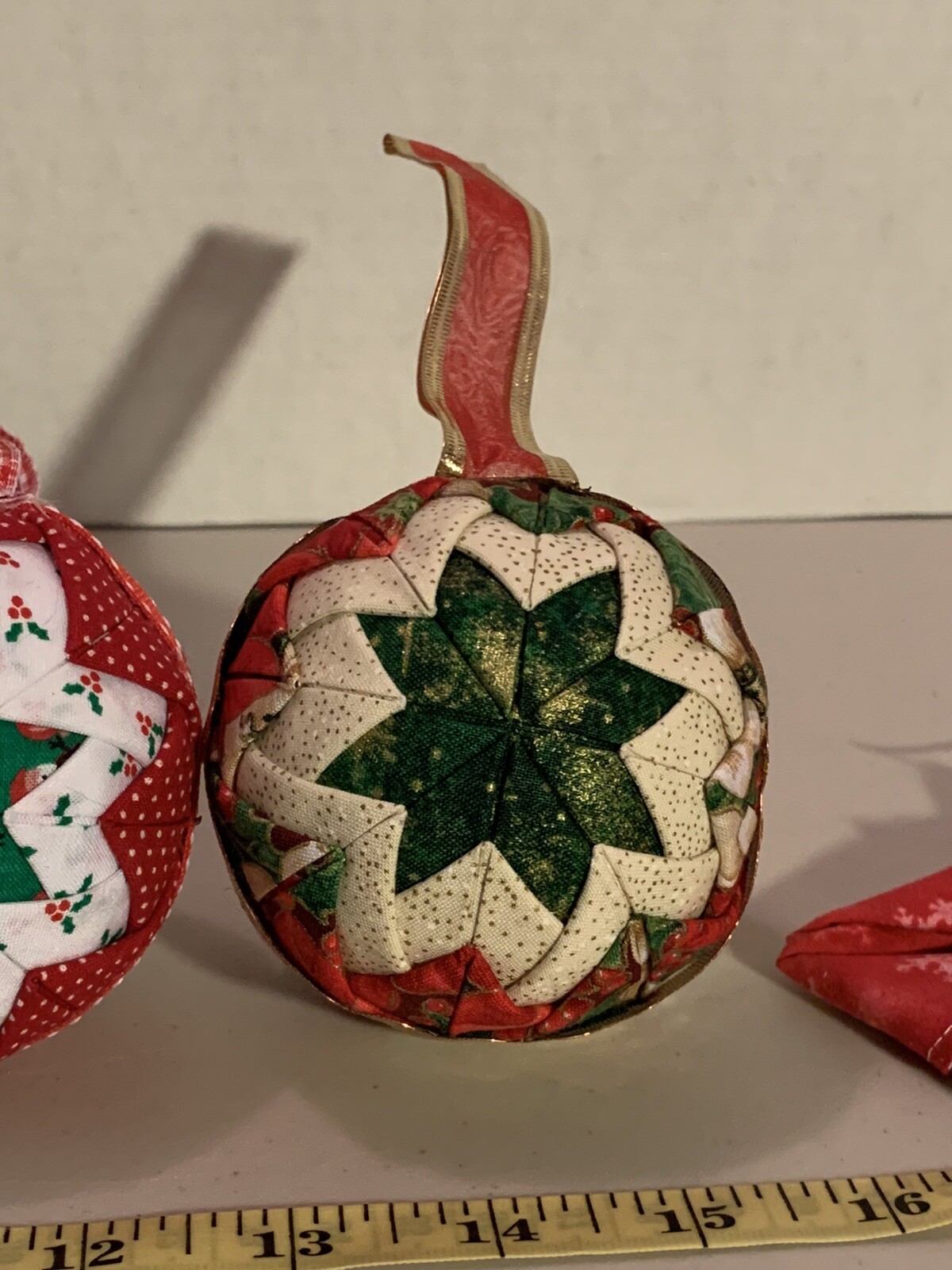 Lot Of 4 Hand Crafted Quilted Folded Star Ball Christmas Tree Ornament ...
