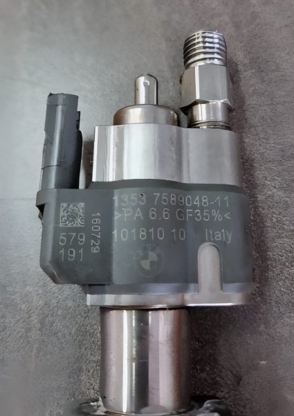 13537589048-08 Index 07-12 Fuel Injector For BMW 1 3 5 6 Petrol N43 N53 ...
