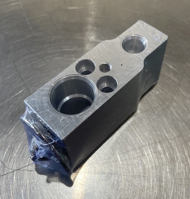 A/C Expansion Valve-MFI, Electronic Front UAC EX 10355C for sale online ...