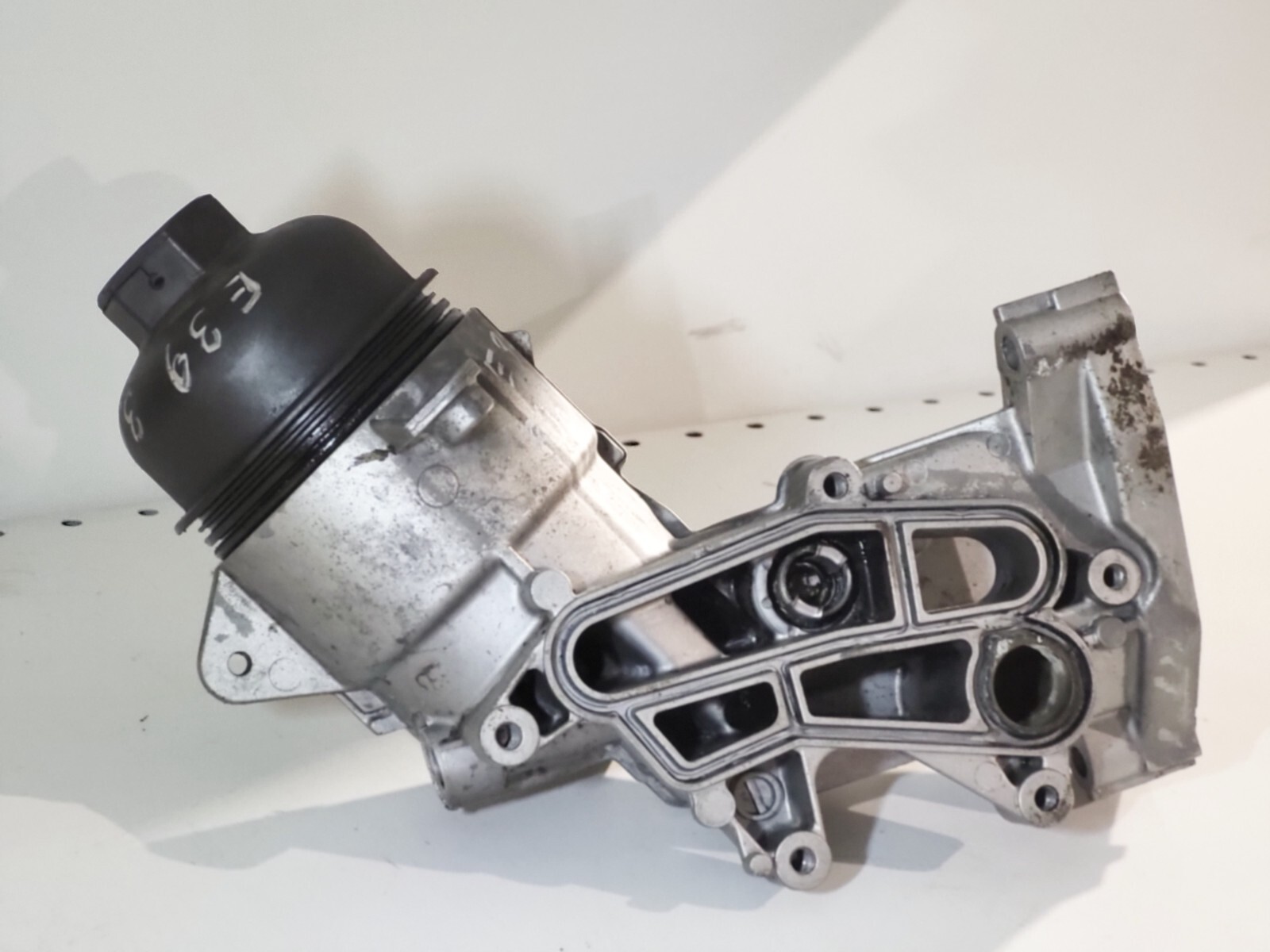 BMW E39 Oil filter holder 11422247377 and Oil filter cover 11422247379 ...