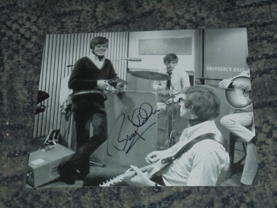 HERMANS HERMITS - 12x8 PHOTO SIGNED BY BARRY WHITWAM -(13) | eBay UK