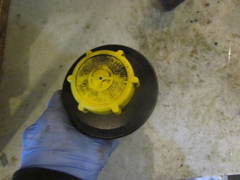 2006 Land Rover LR3 Power Steering Fluid Reservoir | eBay