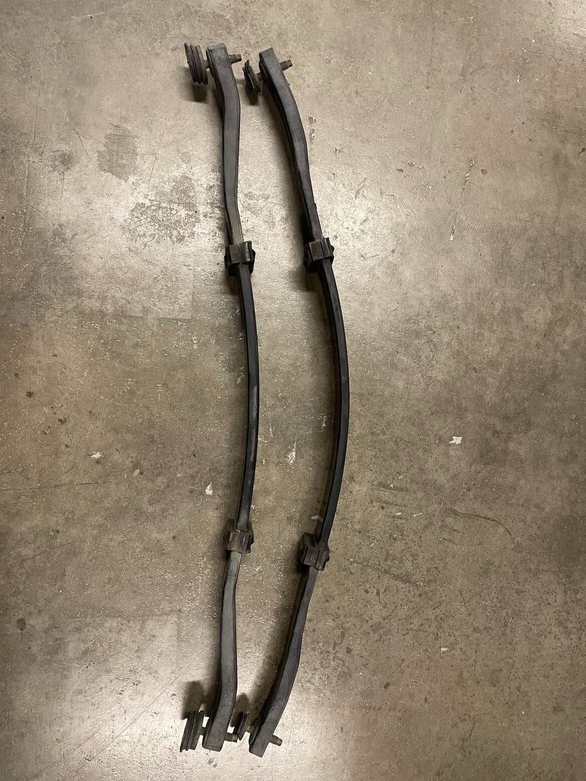 GM OEM Corvette C6 Base Front and Rear Leaf Spring | eBay