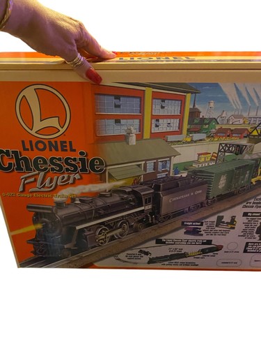 1997 Lionel Chessie Flyer 0-27 Train Set Includes Original Packaging ...