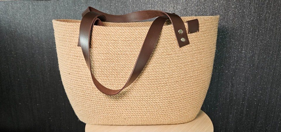 Handmade jute rope bag,spacious tote bag,leather handles,sturdy and ...