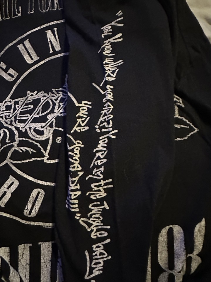 Guns-n-Roses Vintage 1988 Tour Long Sleeve Black T-shirt Medium ...