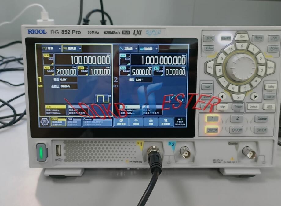7'' Touch Screen RIGOL DG852 Pro 50MHz Dual Channel Arbitrary Waveform ...