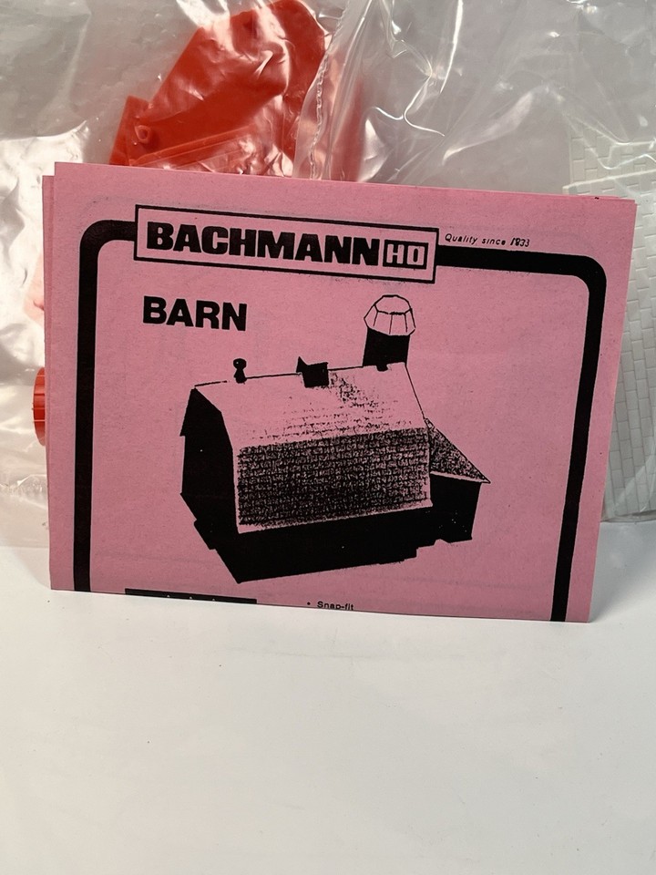 BACHMANN HO SCALE PLASTIC BARN KIT #45151 EASY ASSEMBLY NEW IN SEALED ...