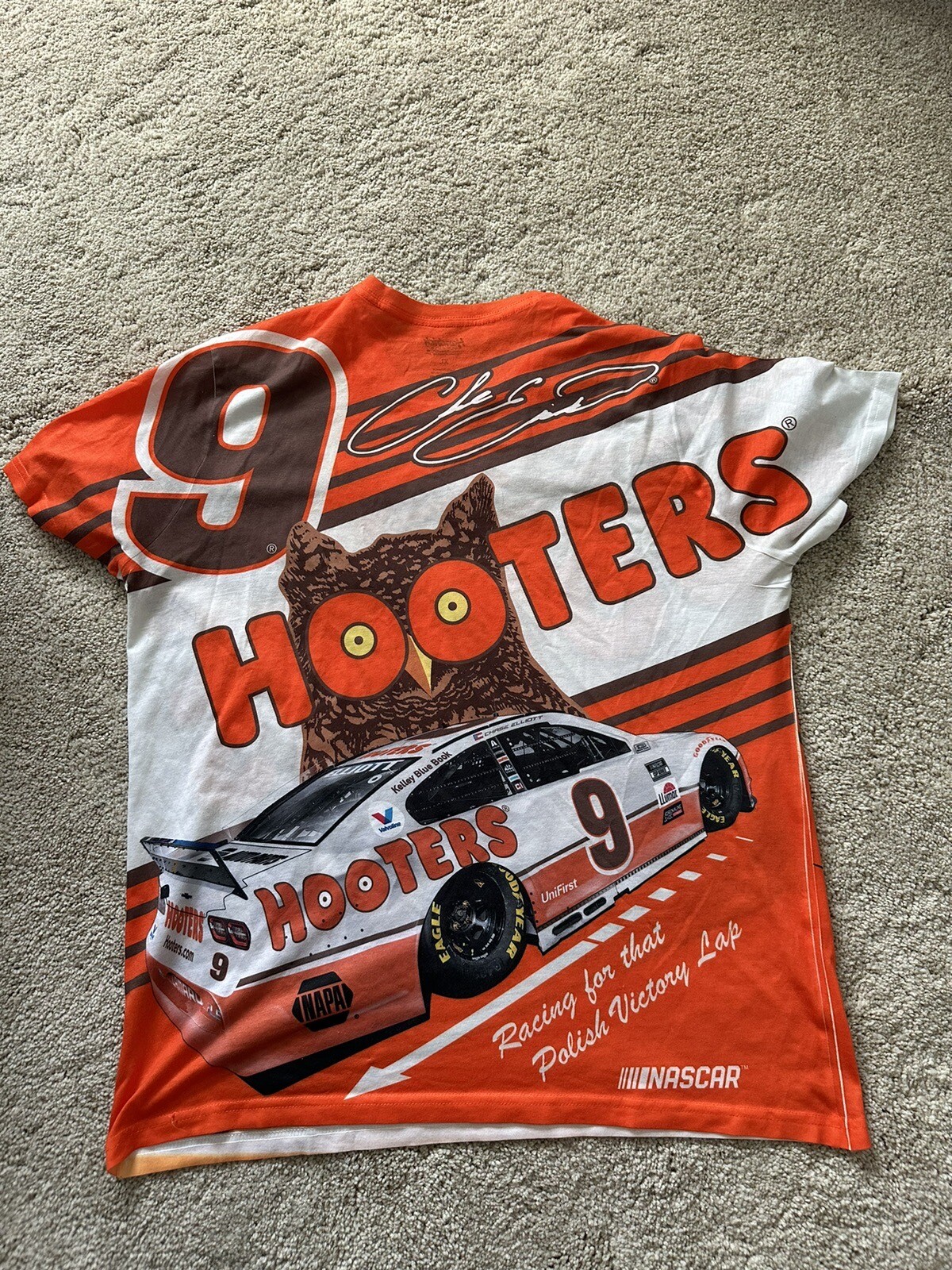 Chase Elliott 2021 Checkered Flag Sports #9 Hooter's Throwback Tshirt ...